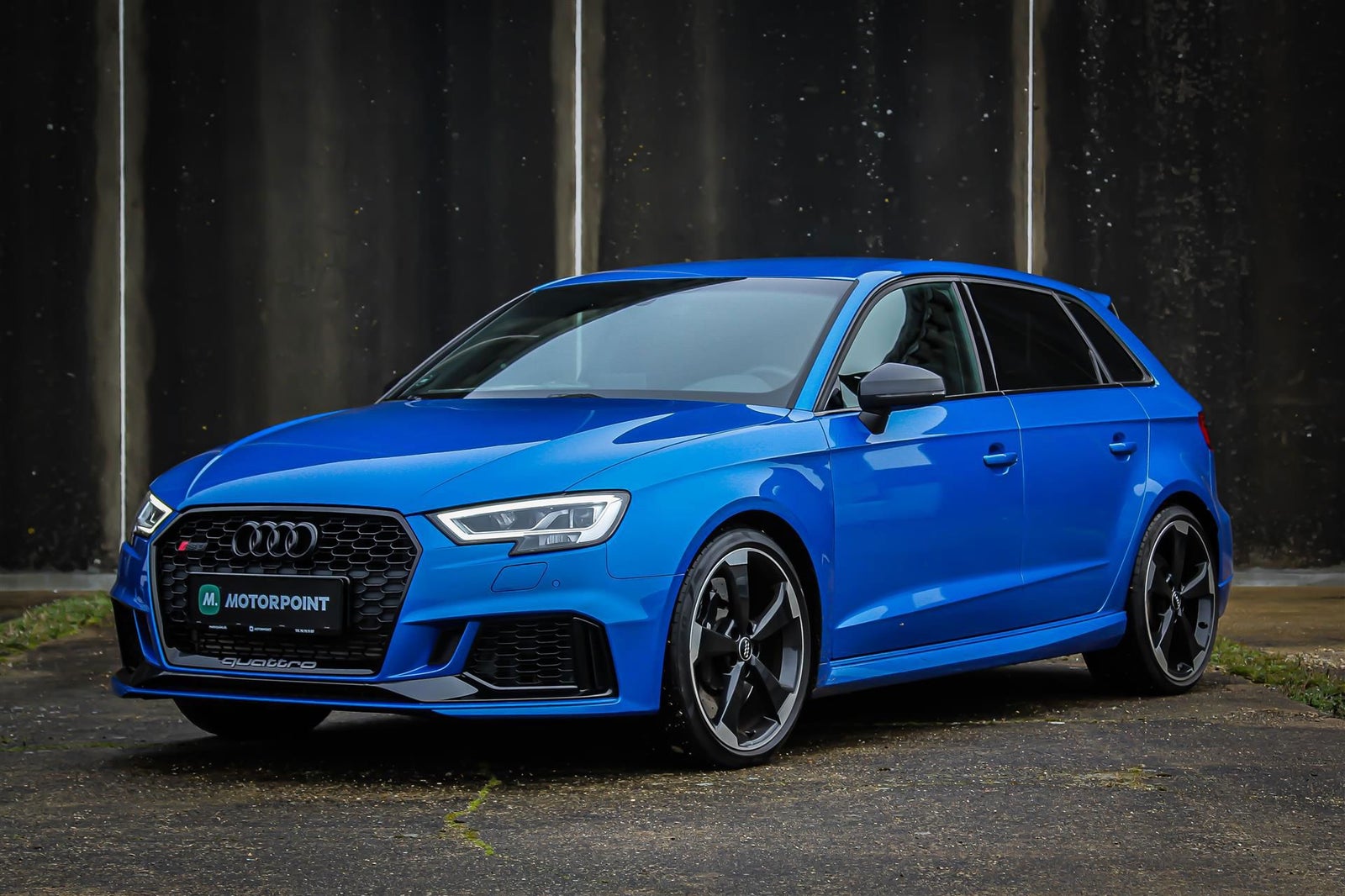 Audi RS3 TFSi Sportback quattro S-tr. - 2019 - udstillet i Motorpoint ...
