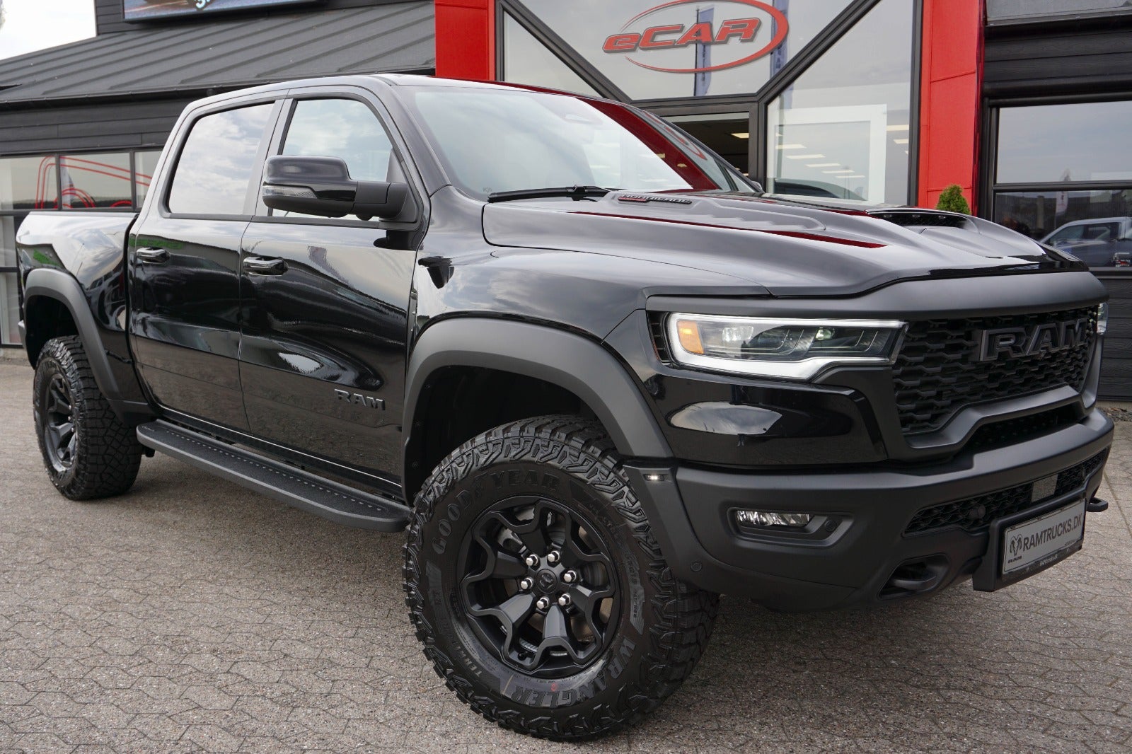 Dodge RAM 1500 RHO aut. - eCAR A/S