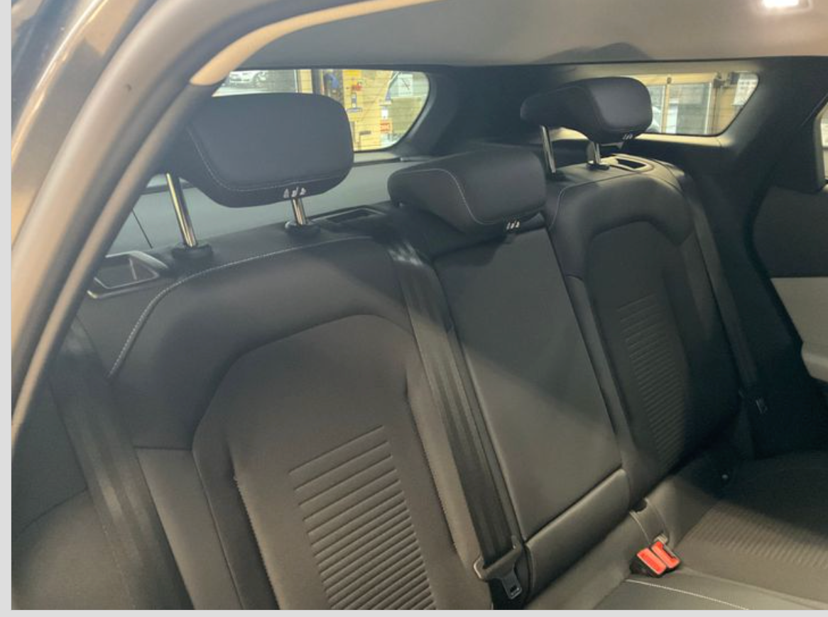 Ford Explorer 84 Premium Extended Range AWD