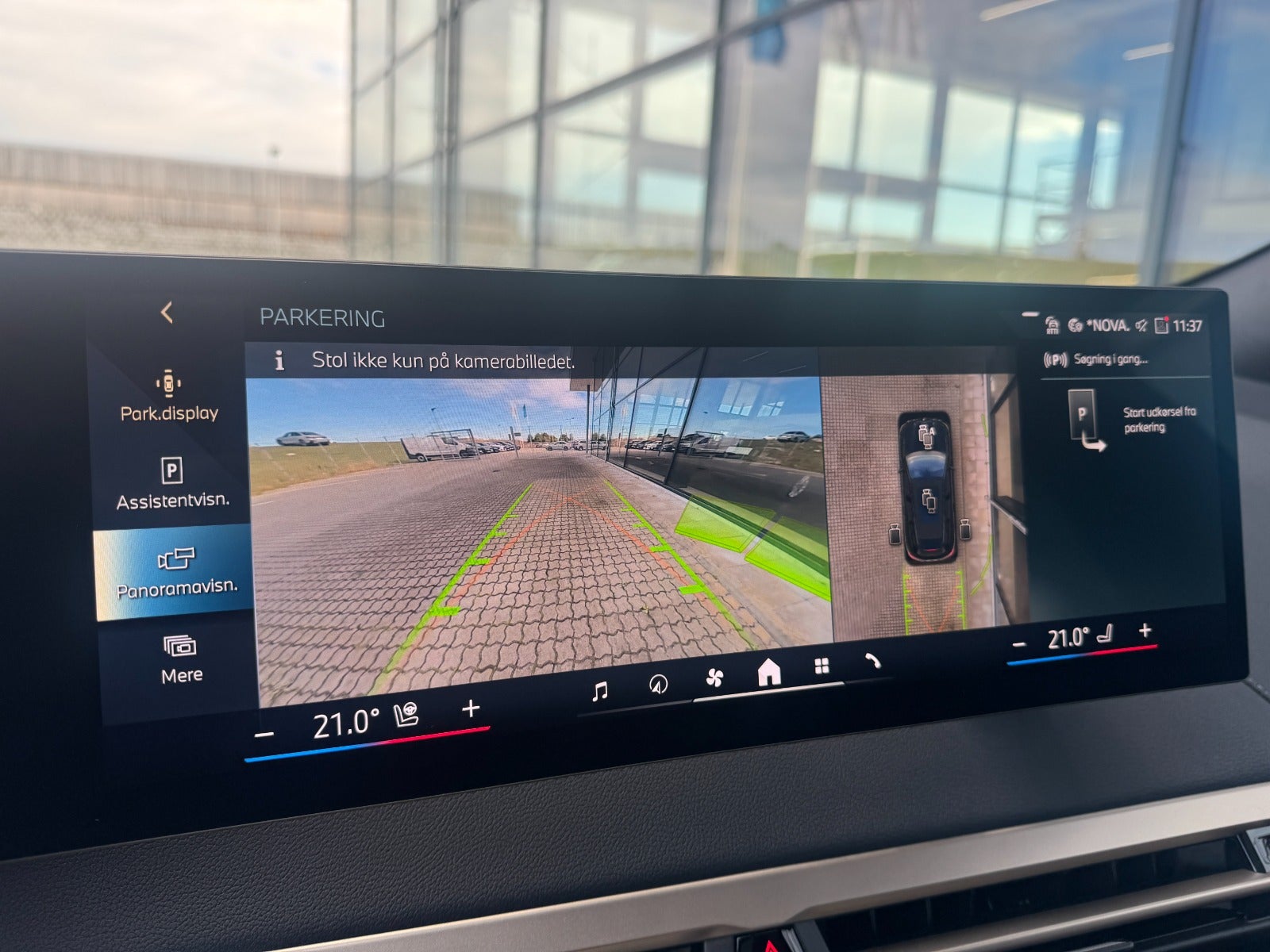 BMW iX xDrive50 Supercharged 5d - Concept Biler