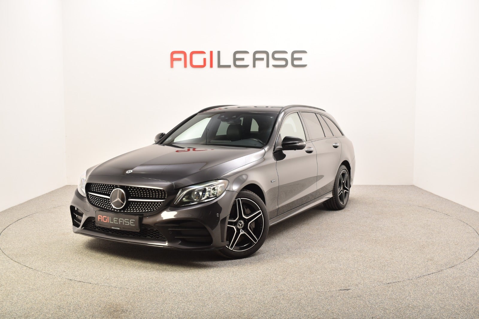 Mercedes C300 de AMG Line Night Edition stc. aut.