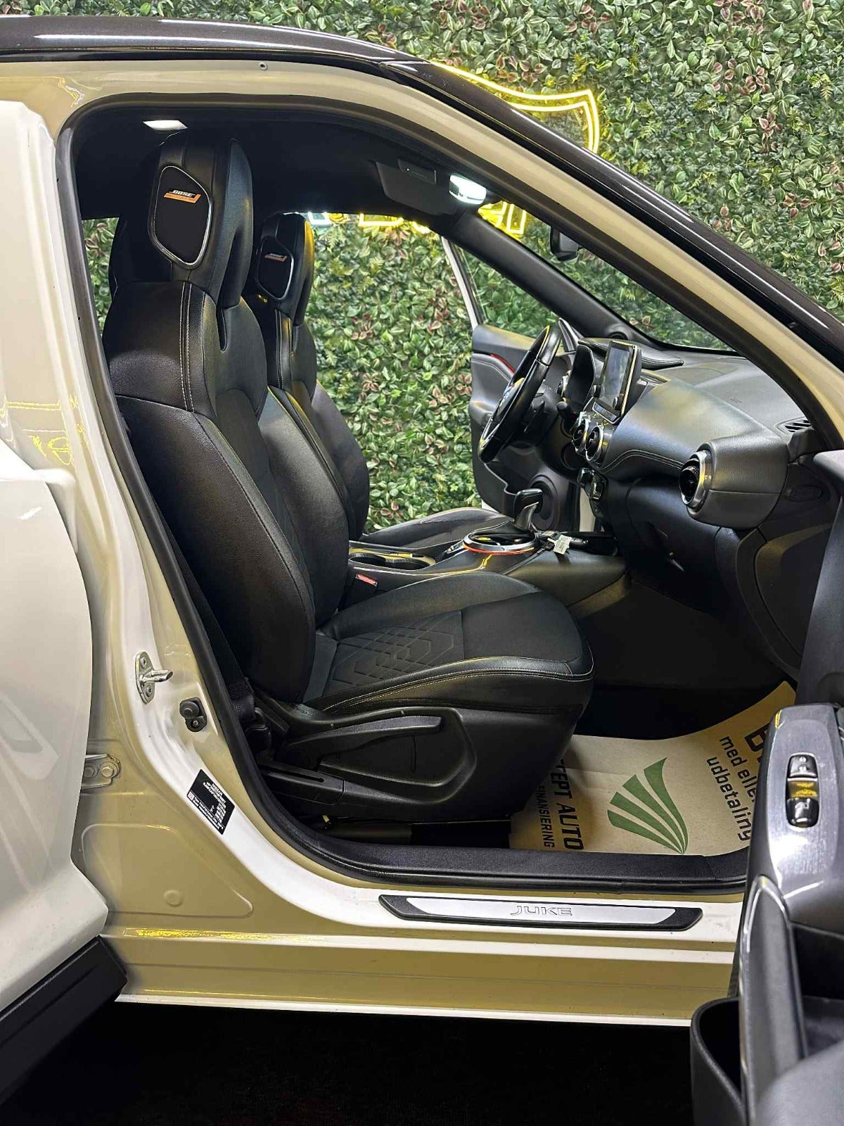 Nissan Juke 1,0 Dig-T 117 Tekna DCT