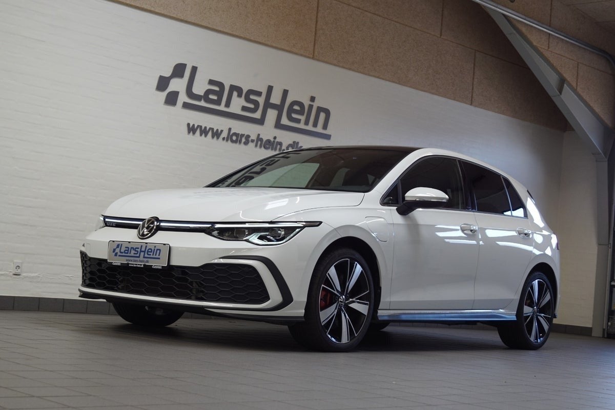 VW Golf VIII GTE DSG 1,4
