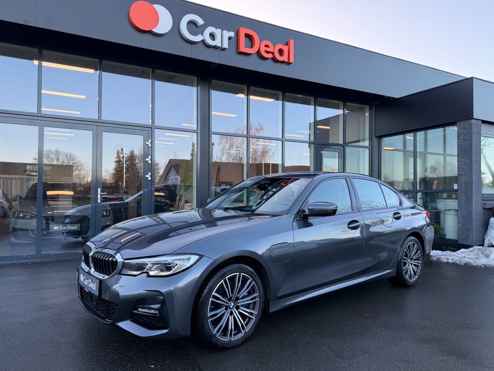 Car Deal | Flexleasing af BMW 330e