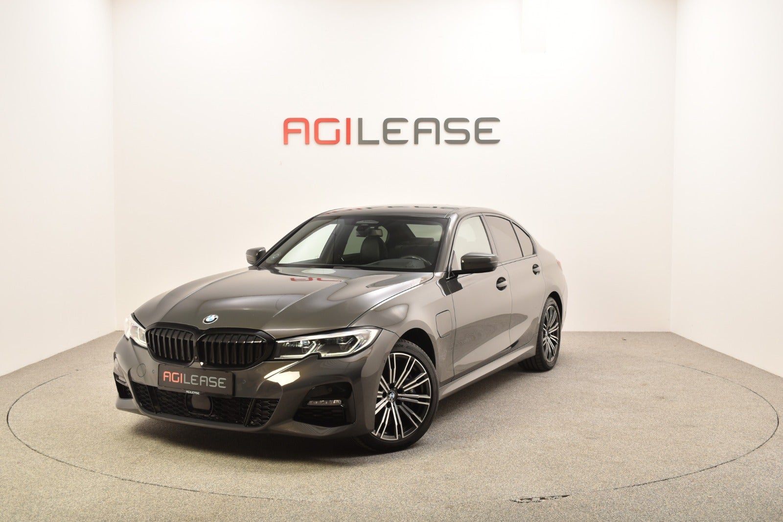 BMW 330e M-Sport aut.