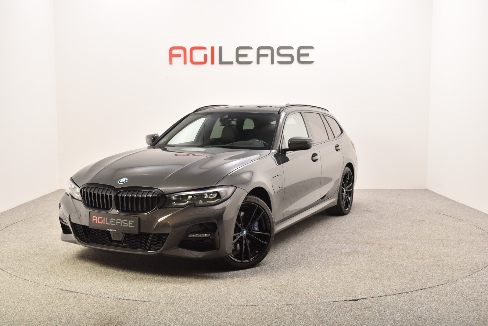 BMW 330e Touring M-Sport xDrive aut.