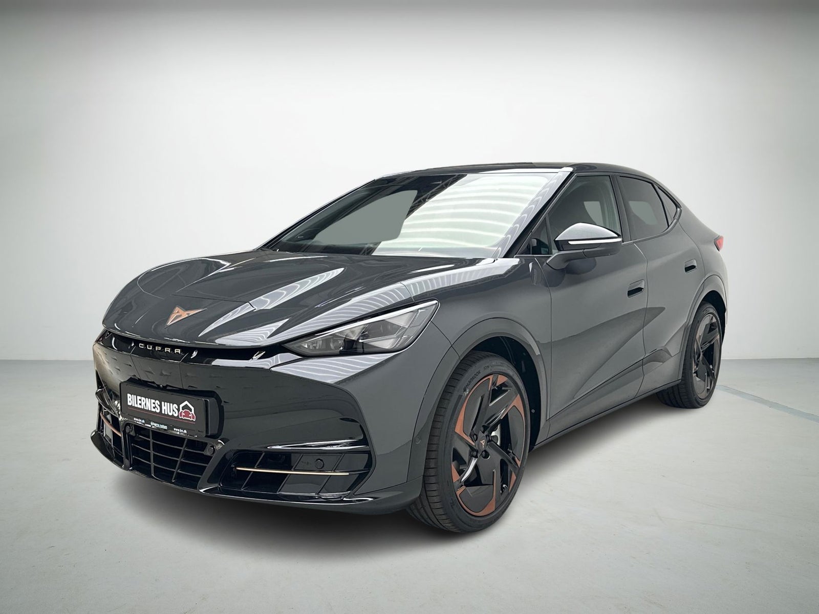 Brugt Cupra Tavascan VZ Adrenaline - 2024 - udstillet i Nielsen Car ...